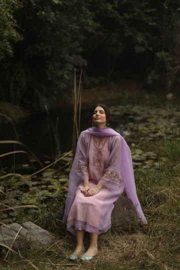 Shop Gulmarg Collection Online | Kashmiri Ethnic Wear – Begum Pret